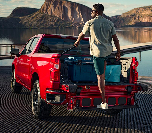 2022 Chevy Silverado 1500 RST | Chevy near Kingsville, TX