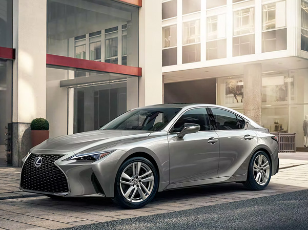 Difference Between Lexus ES vs. IS | Florida Lexus Dealer